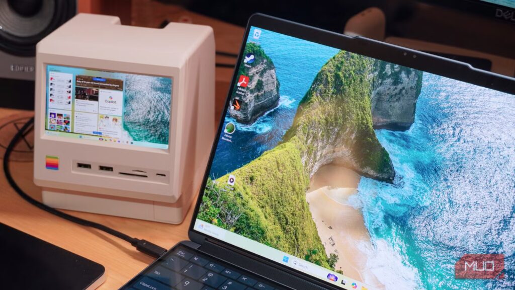 I added a 5-inch secondary monitor to my desk setup and it changed ...